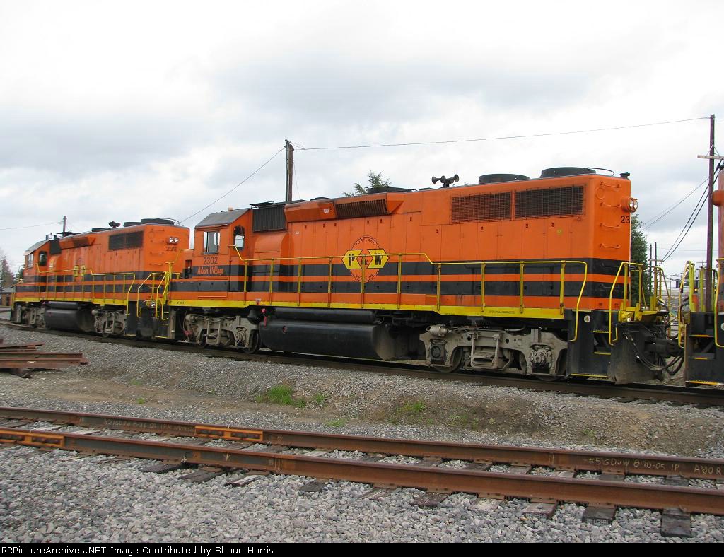 PNWR2302 "Adair Village" GP39-2
